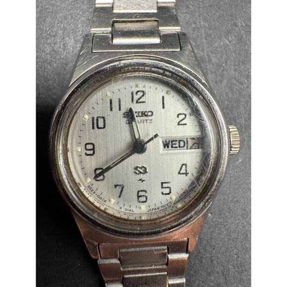Seiko | Accessories | Vintage Seiko Sq Quartz Watch Womens Silver Tone ...